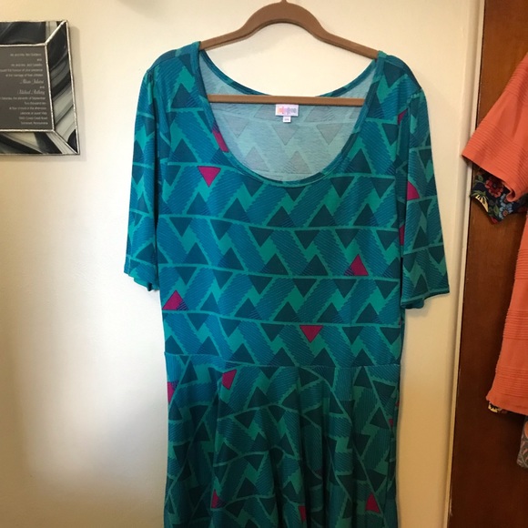LuLaRoe | Dresses | Lularoe Nicole Dress | Poshmark